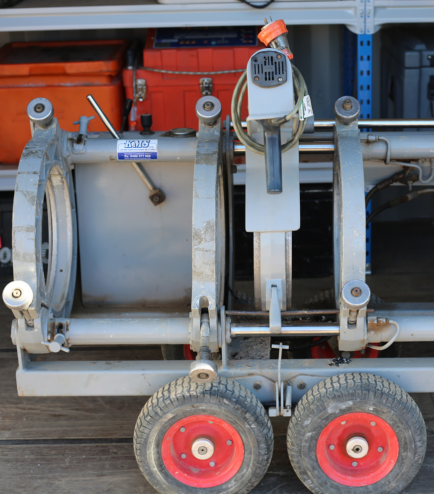 Welding. Heavy Vehicle Equipment Hire.